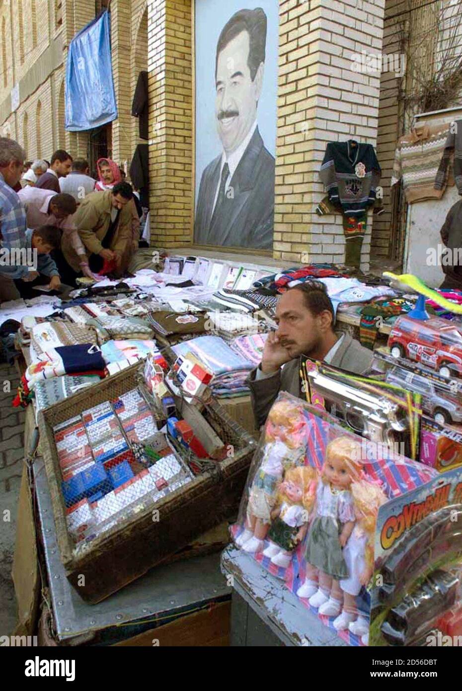 Saddam Hussein 1990 High Resolution Stock Photography and Images - Alamy