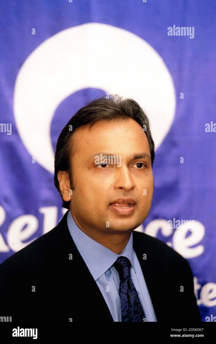 Reliance industries logo hi-res stock photography and images - Alamy