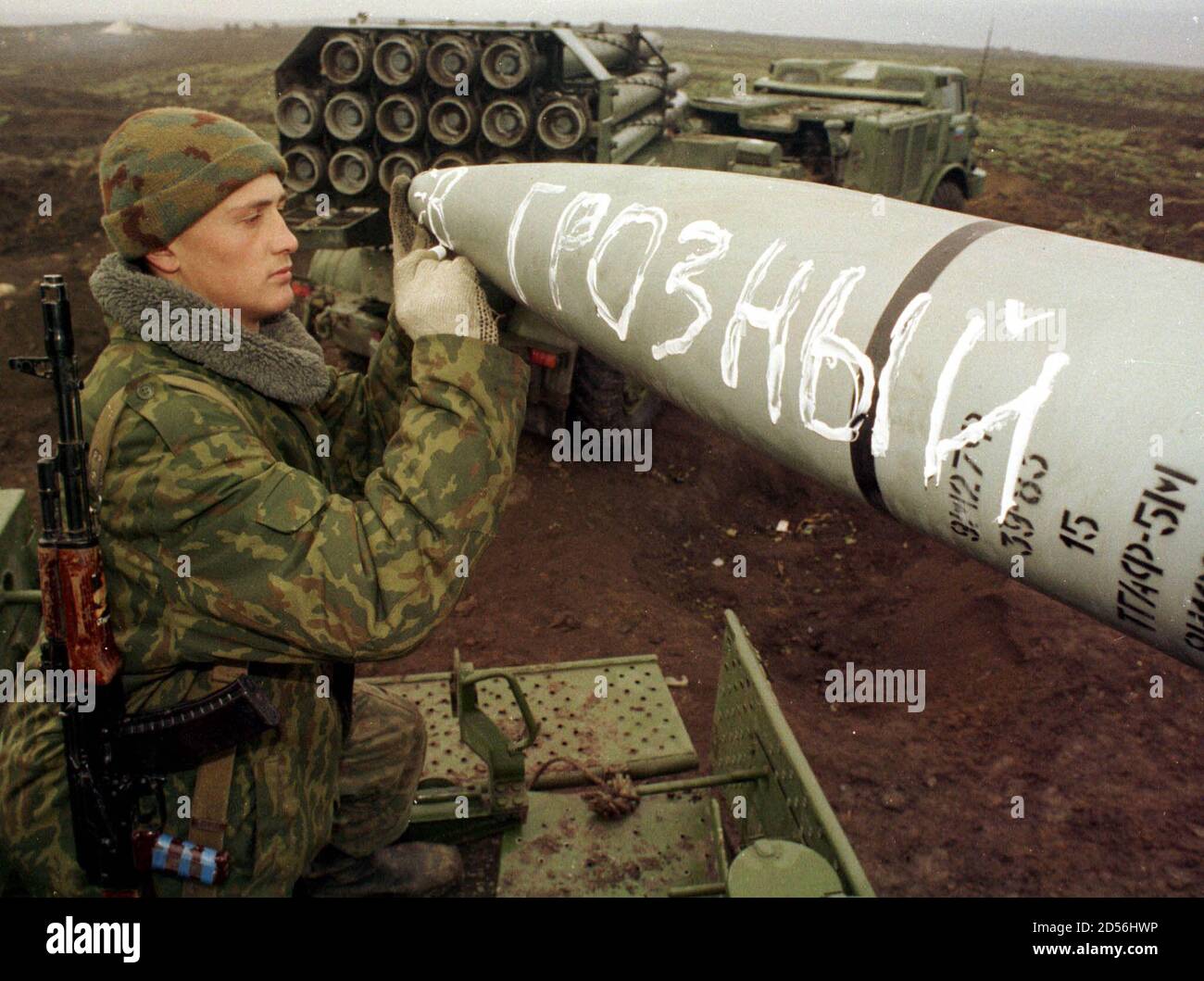 Missile loading hi-res stock photography and images - Alamy