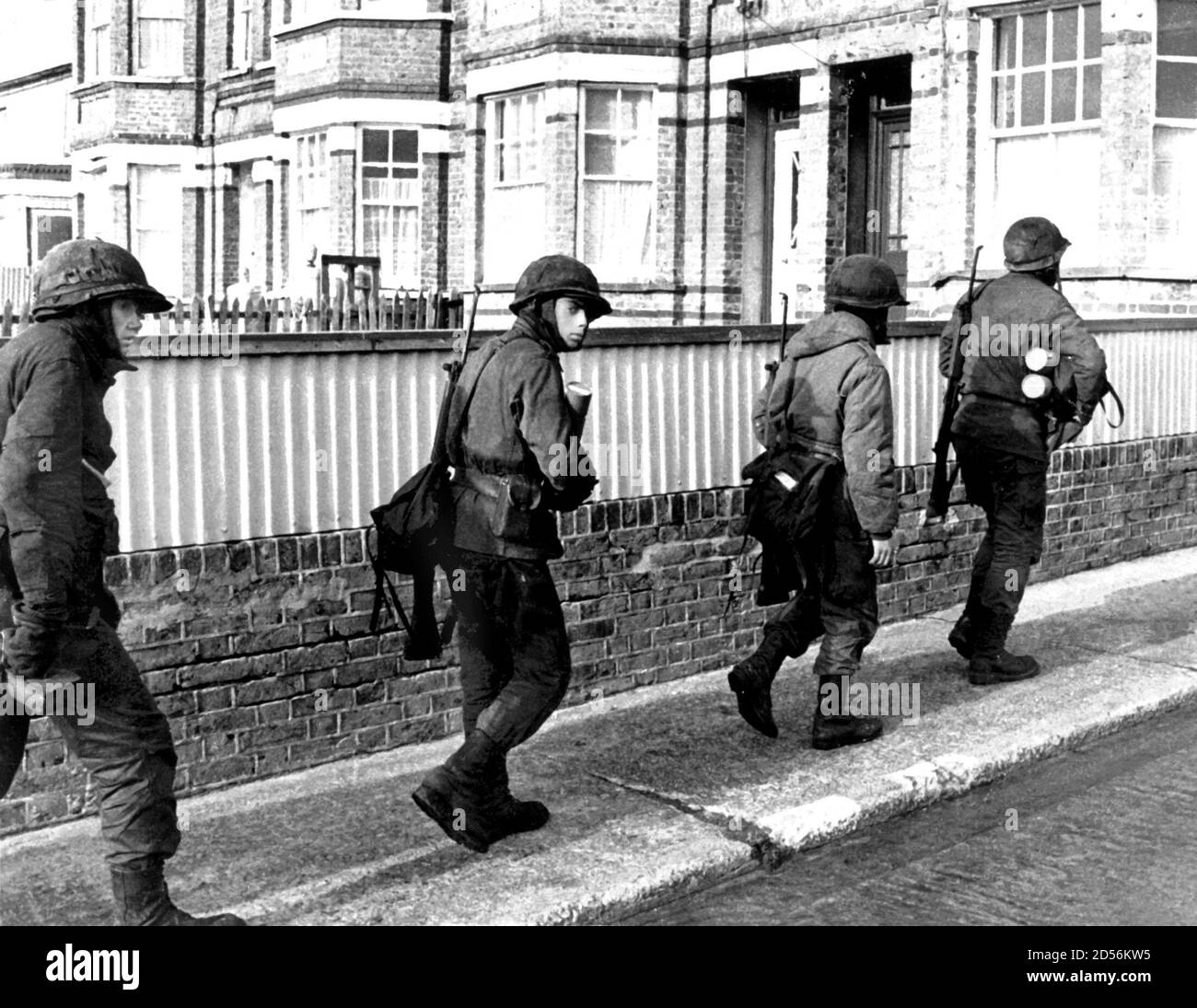 Falklands british forces 1982 Black and White Stock Photos & Images - Alamy