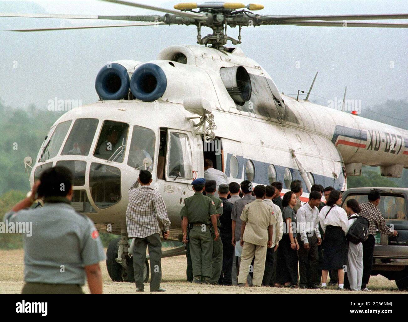 Khmer rouge 1975 hi-res stock photography and images - Alamy