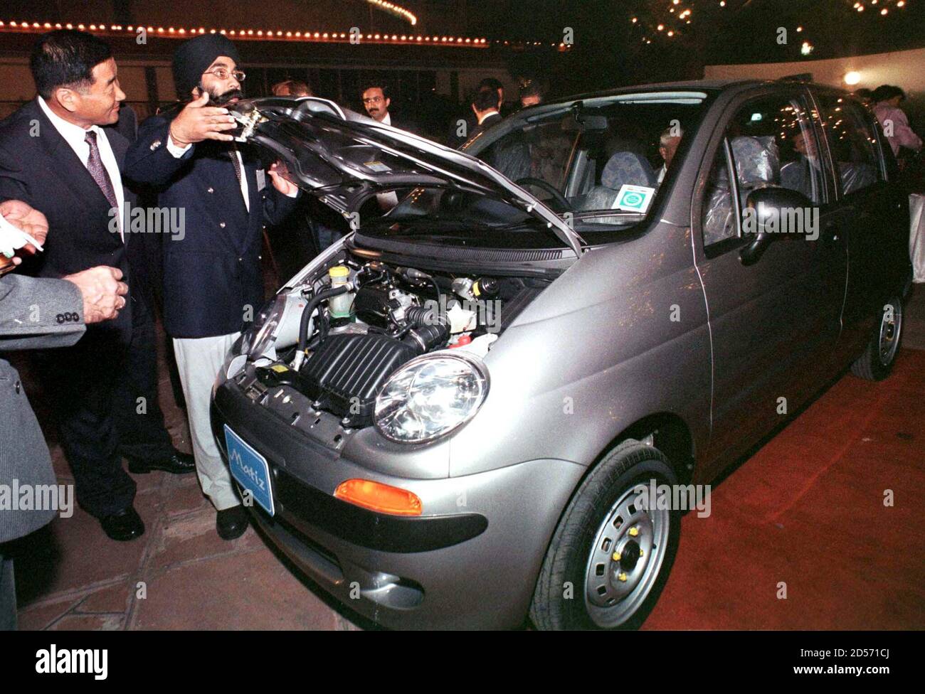 1995 car model hi-res stock photography and images - Alamy