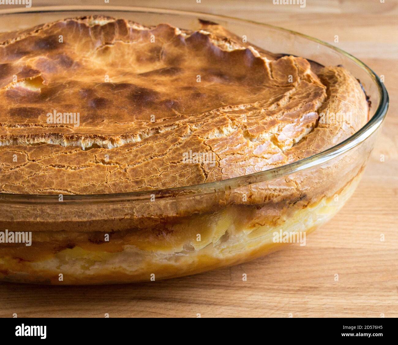 Pie meat oven hi-res stock photography and images - Alamy