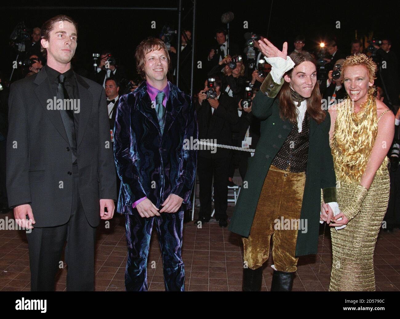 Toni collette velvet goldmine hi-res stock photography and images - Alamy