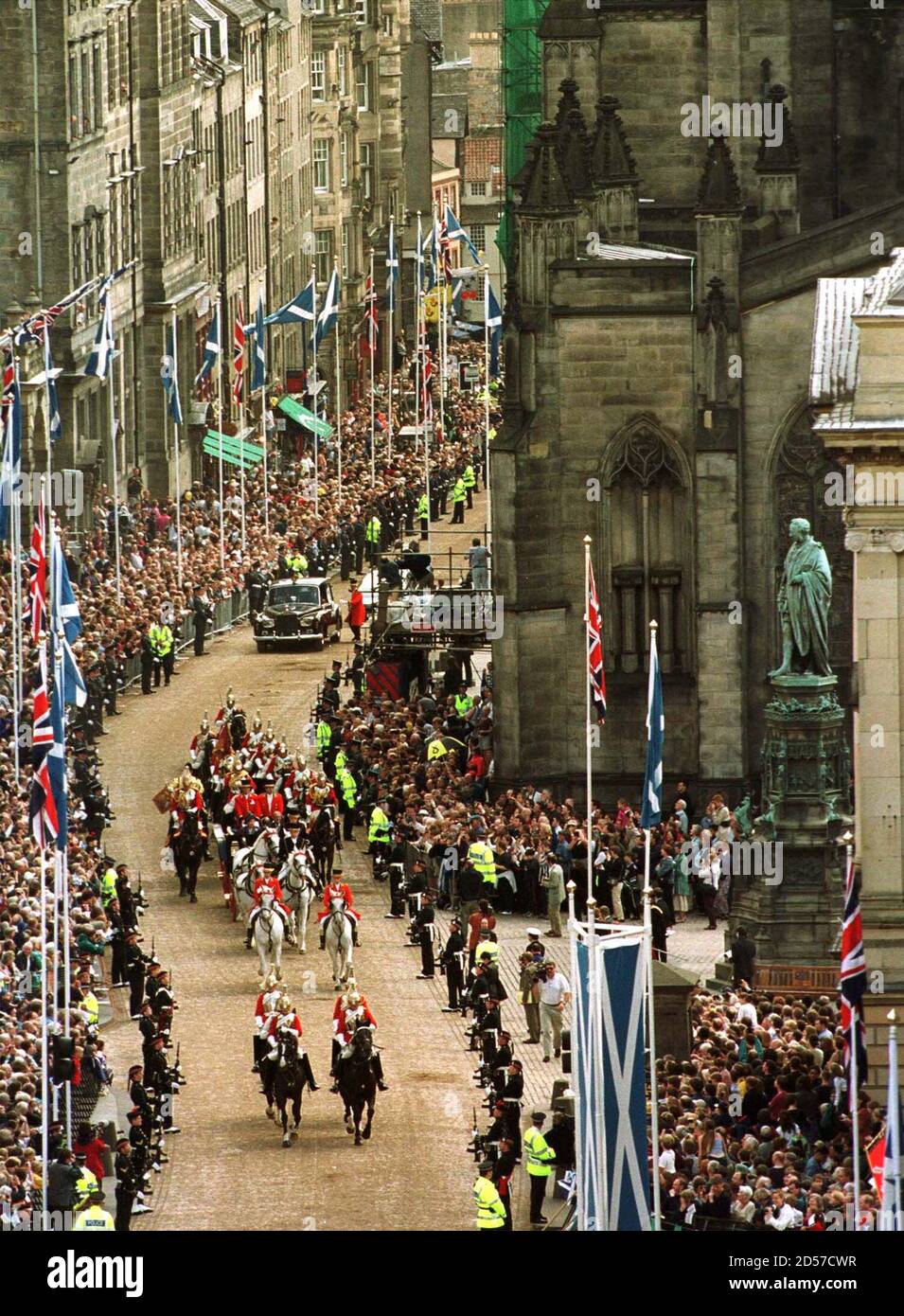 Performed official opening hi-res stock photography and images - Alamy