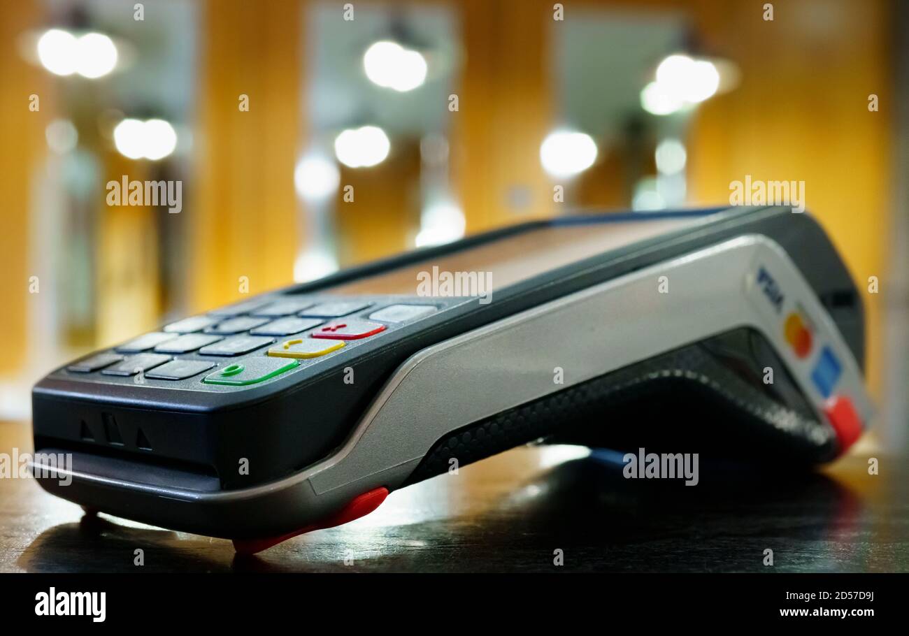 Terminal money hi-res stock photography and images - Alamy