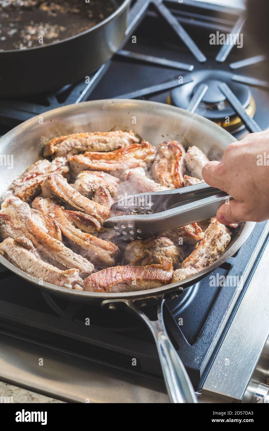 Steel rib hi-res stock photography and images - Alamy