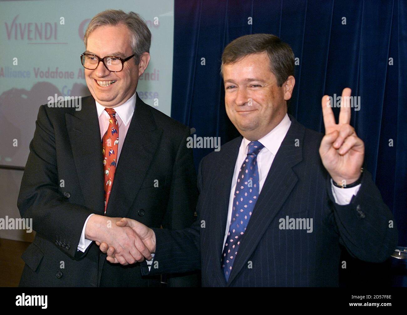 Vodafone airtouch hi-res stock photography and images - Alamy