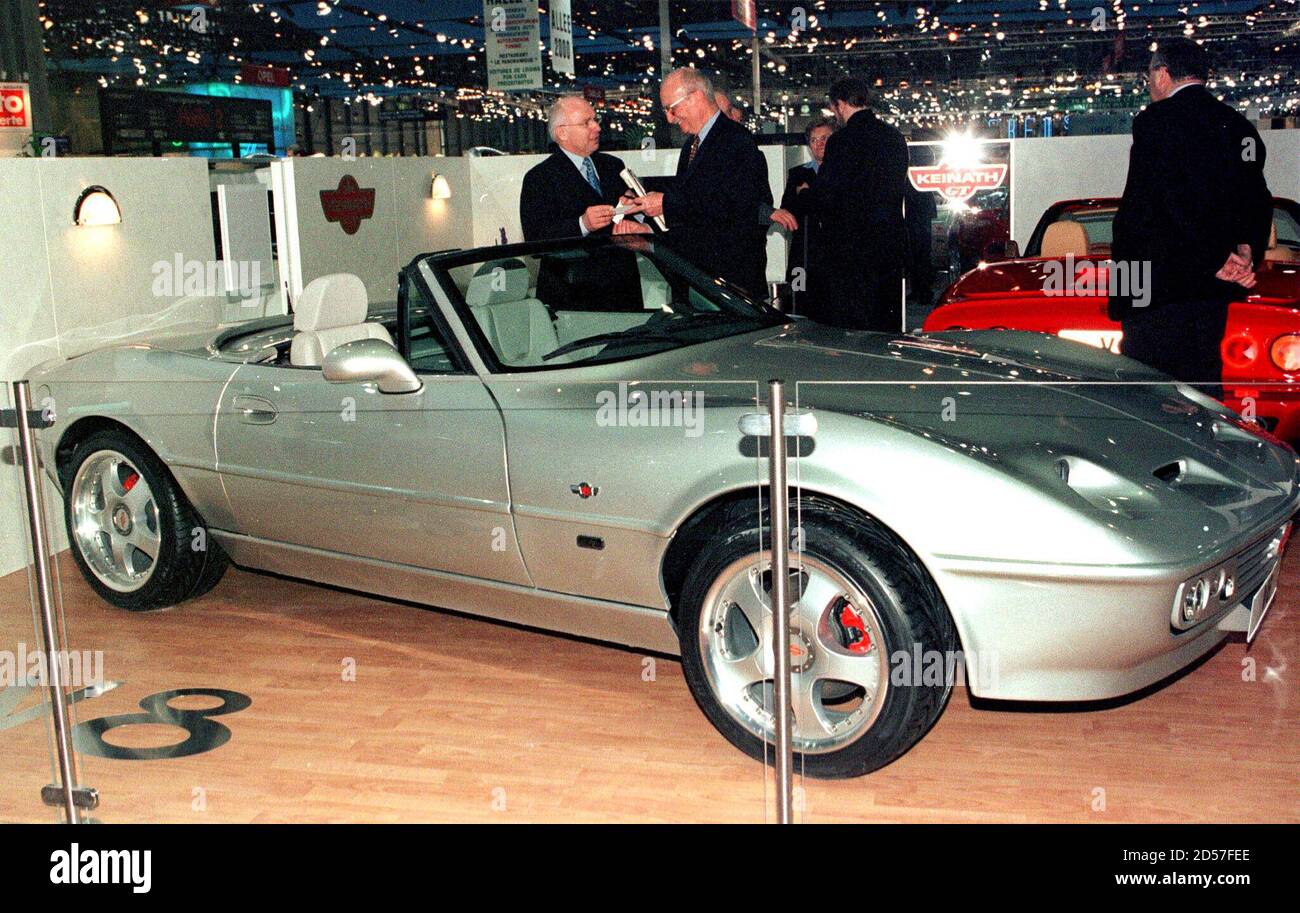 Gt 300 hi-res stock photography and images - Alamy