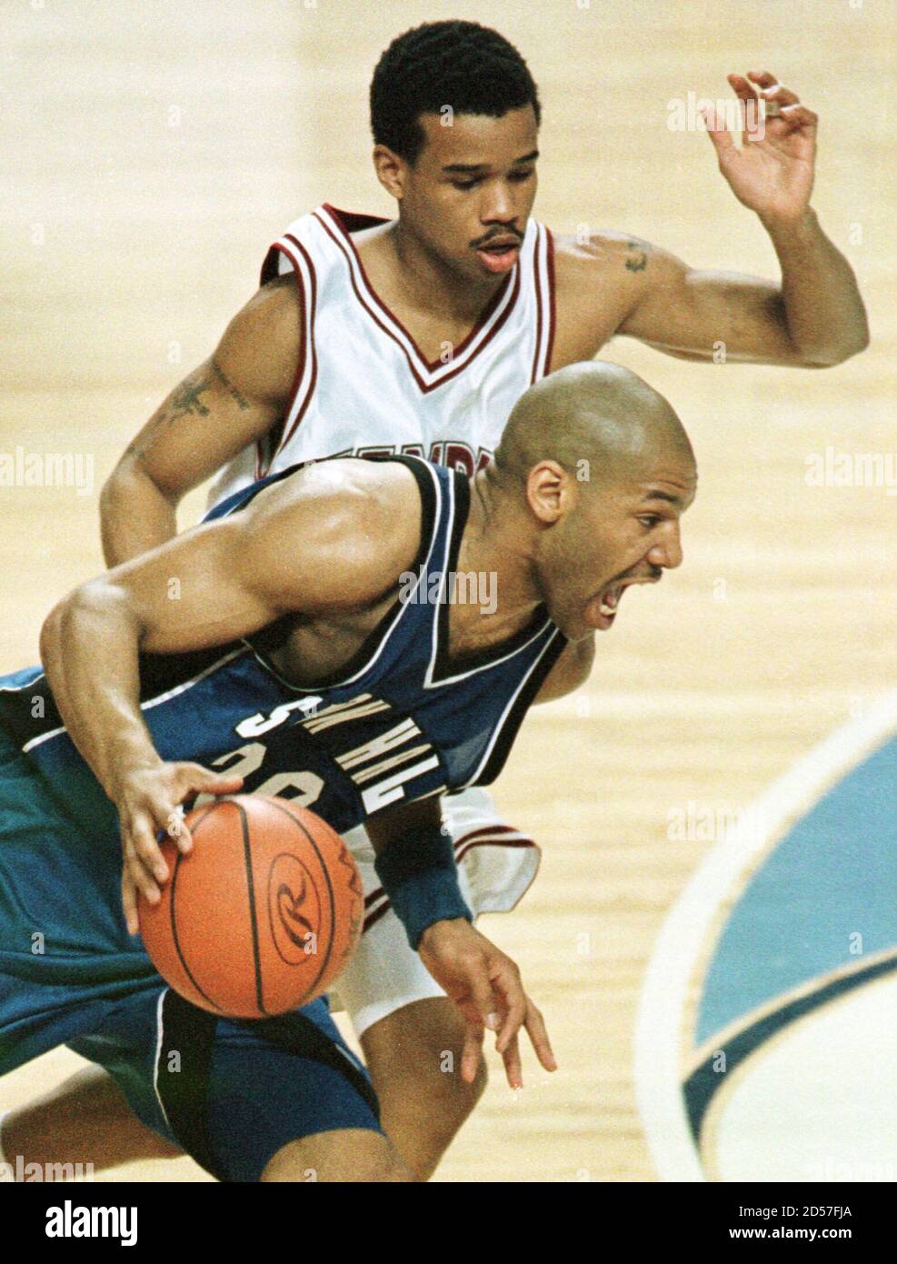 Hsbc hall hi-res stock photography and images - Alamy