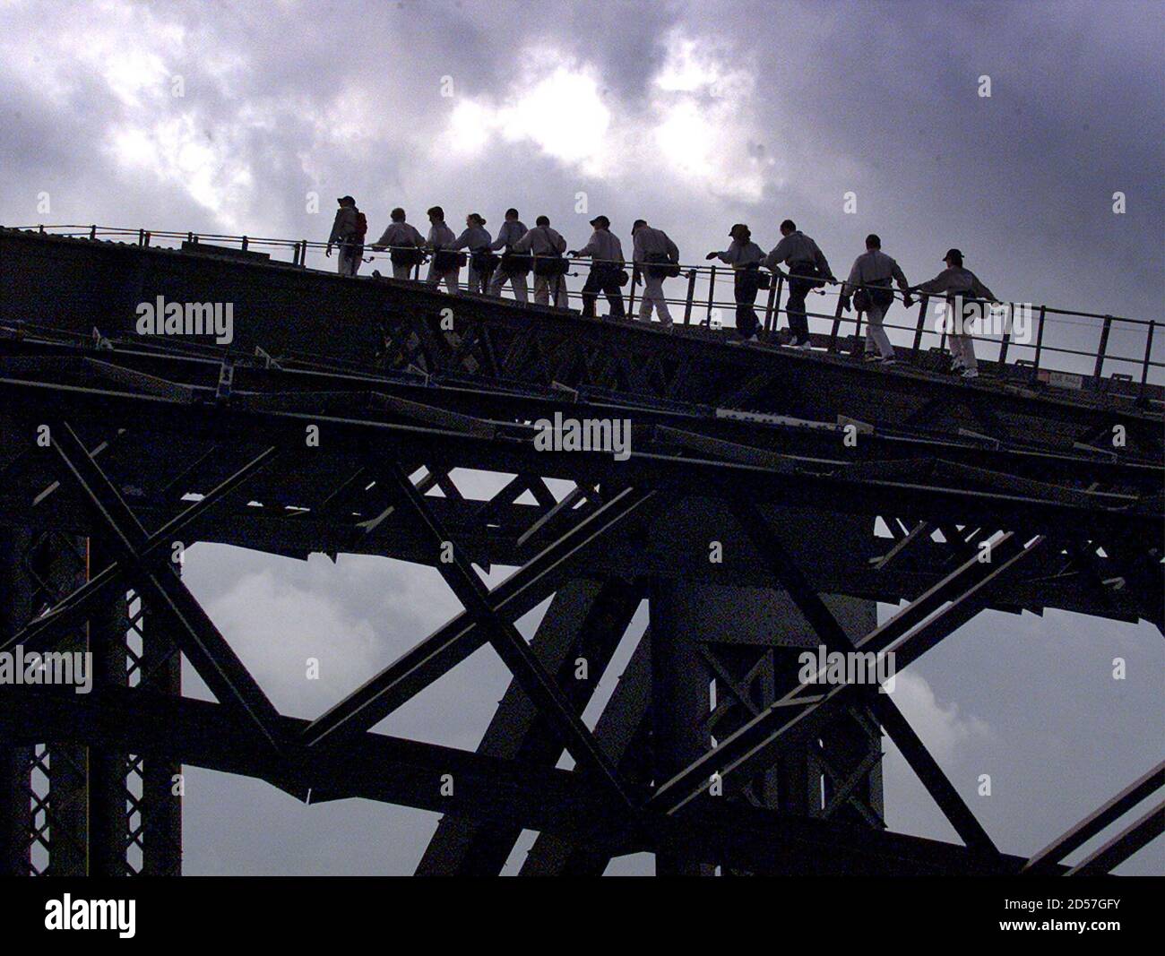 100 arch bridge hi-res stock photography and images - Alamy