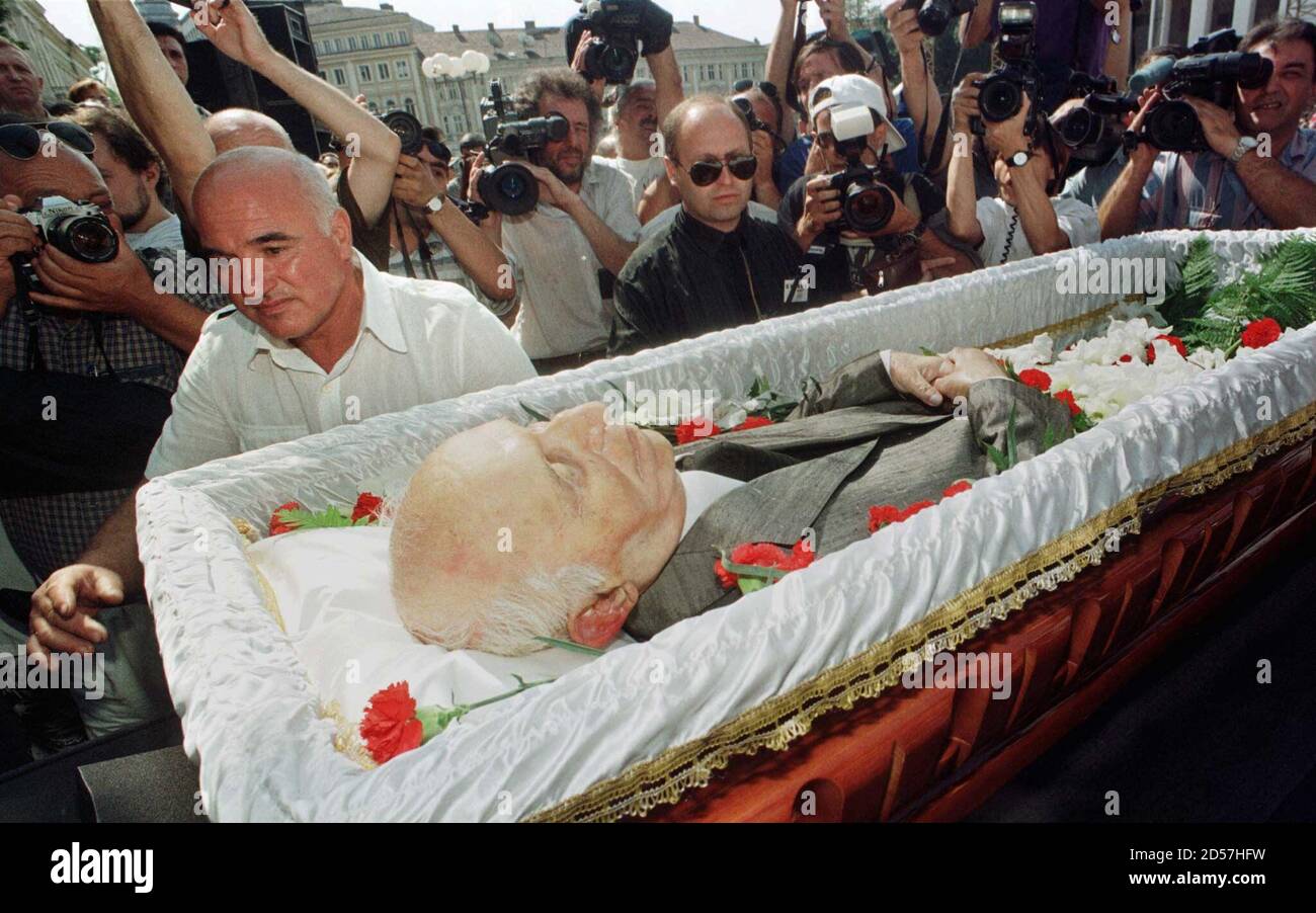 Zhivkov 1989 hi-res stock photography and images - Alamy