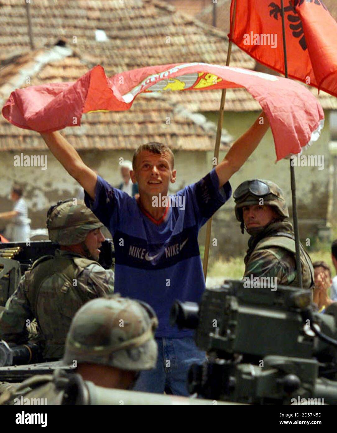 Kosovo usa flag hi-res stock photography and images - Alamy