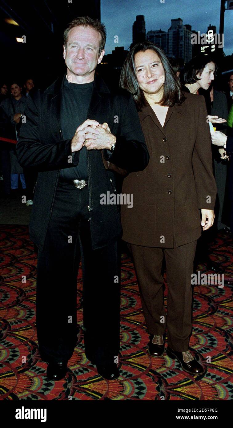 Liar Robin High Resolution Stock Photography and Images - Alamy