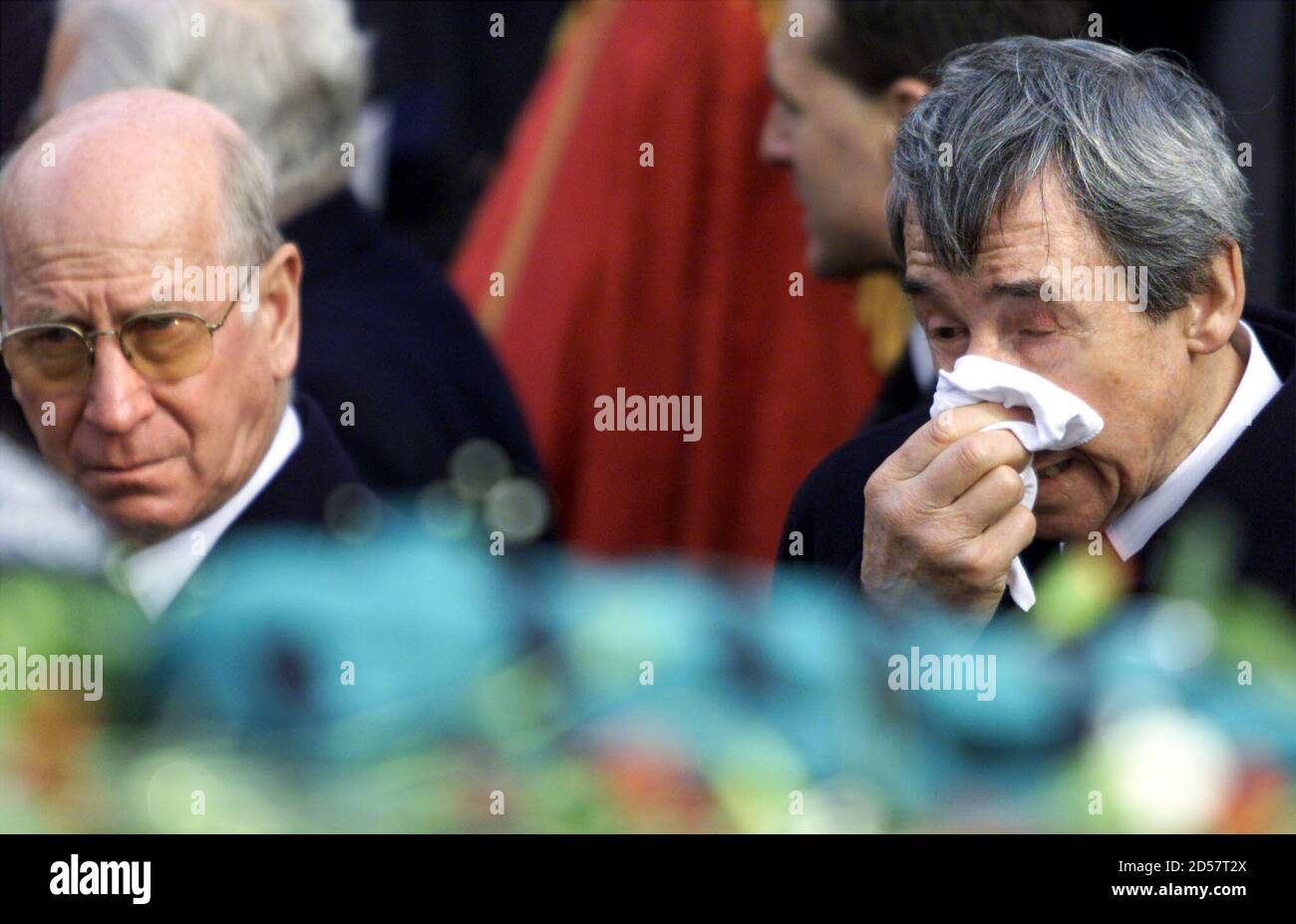 Sir bobby charlton and gordon banks hi-res stock photography and images ...