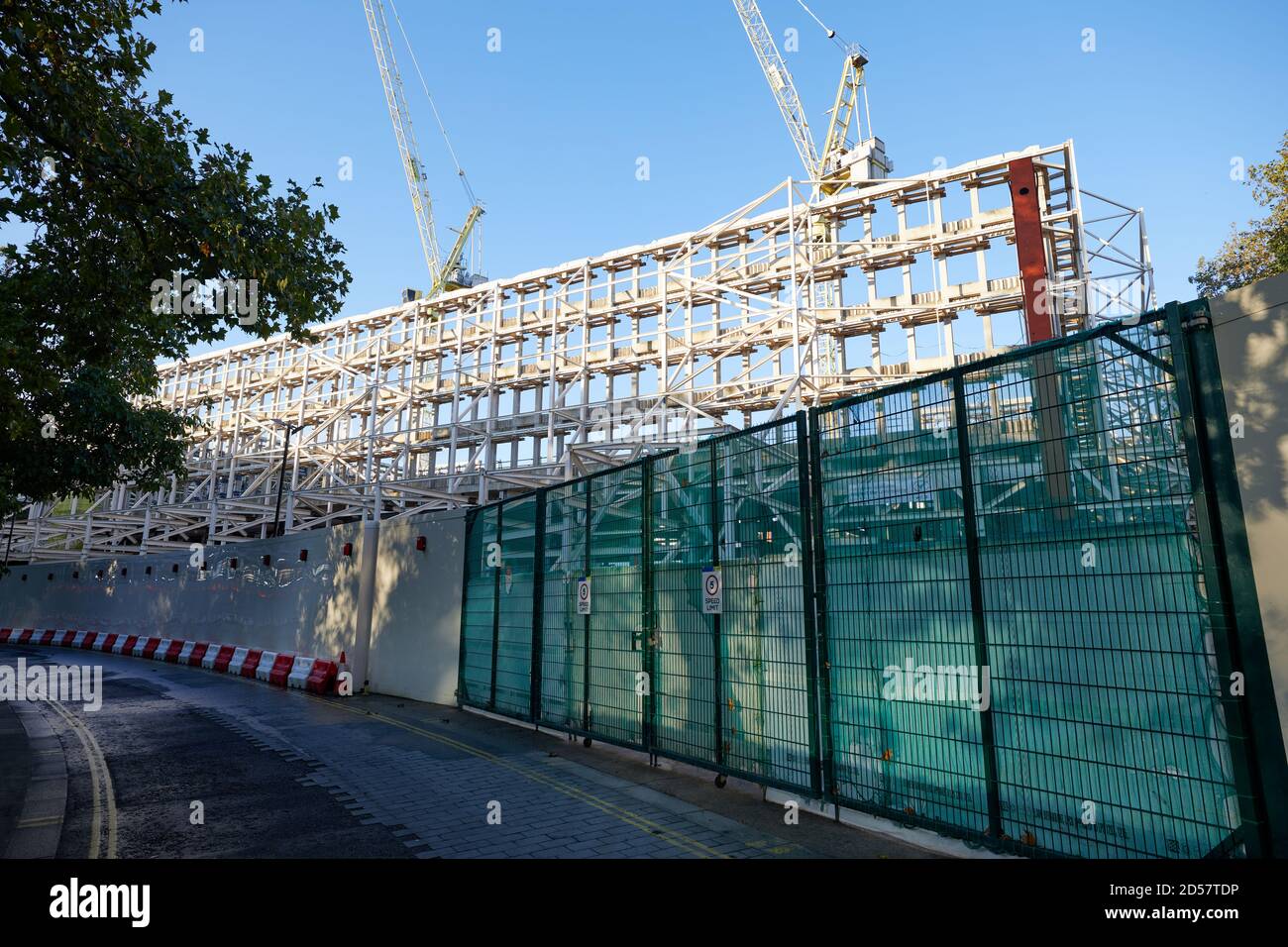 London, UK. - 11 Oct 2020: Facade of the former United States embassy ...