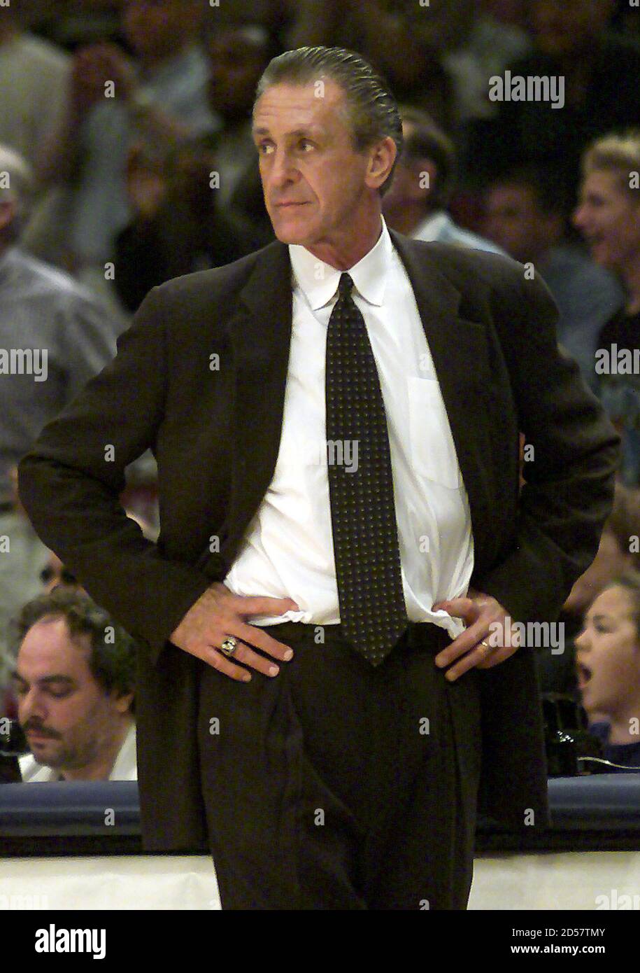 Pat riley knicks hi-res stock photography and images - Alamy