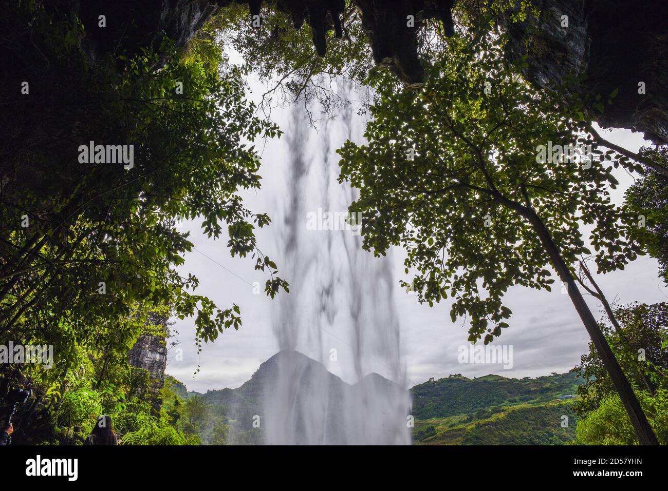 Hechi, Hechi, China. 13th Oct, 2020. GuangxiÃ¯Â¼Å'CHINA-Niujiao Village ...