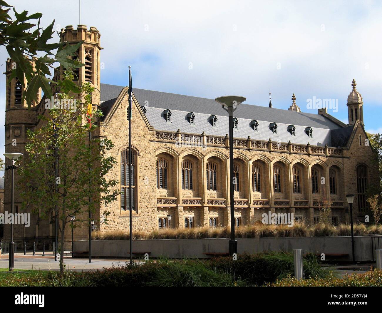 University of adelaide north terrace hi-res stock photography and ...