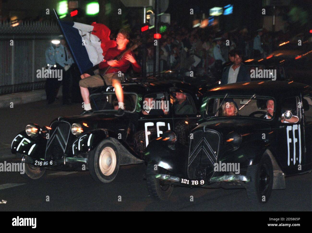 Ffi resistance hi-res stock photography and images - Alamy