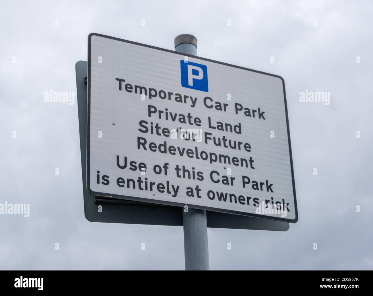 Temporary car park hi-res stock photography and images - Alamy