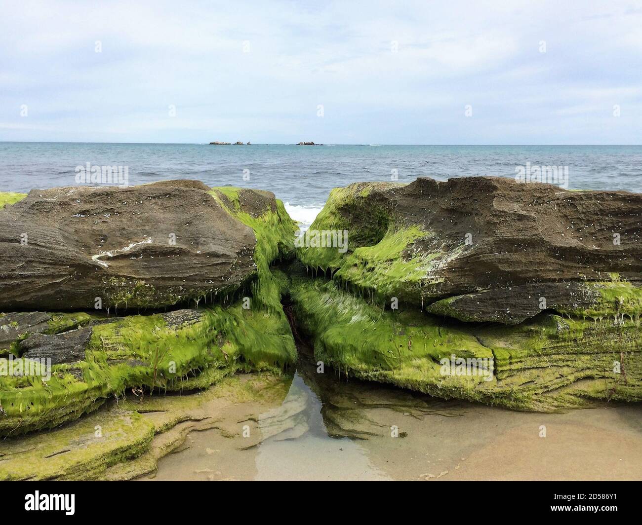 Burns beach hi-res stock photography and images - Alamy