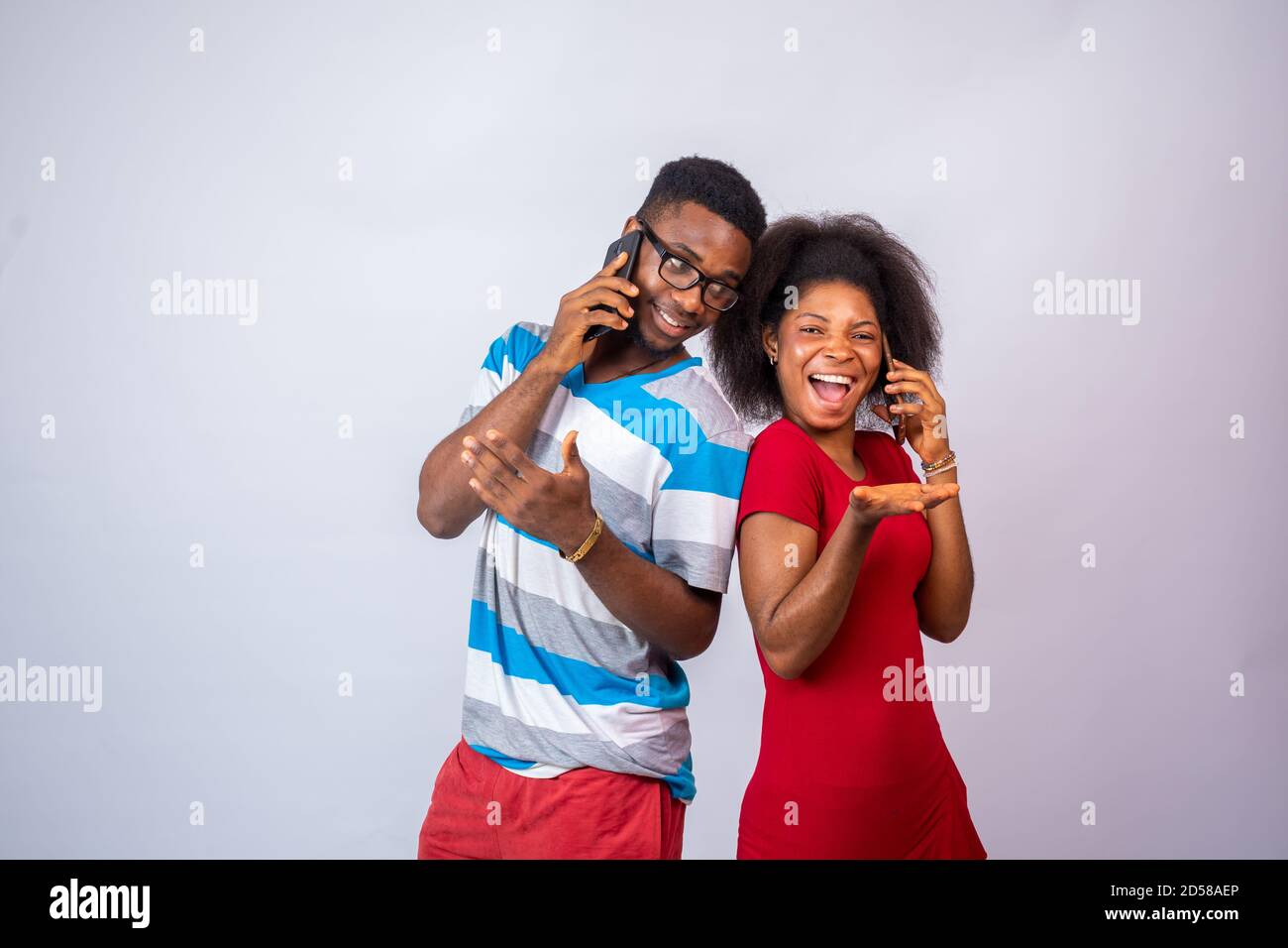 Black man making phone call hi-res stock photography and images - Alamy