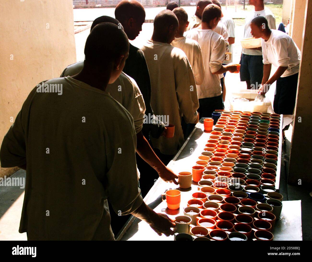 Children lunch line hi-res stock photography and images - Alamy