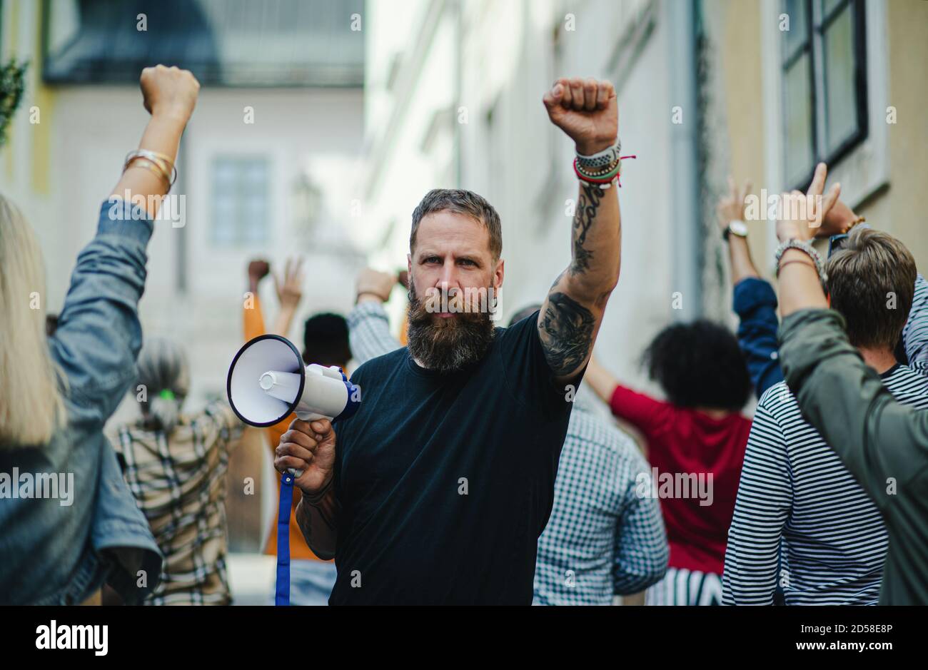 Concept shouting senior young hi-res stock photography and images - Alamy