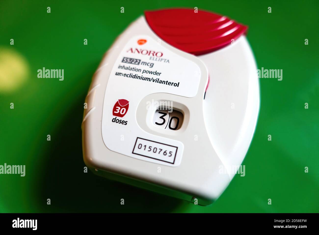 Metered dose inhaler hi-res stock photography and images - Alamy
