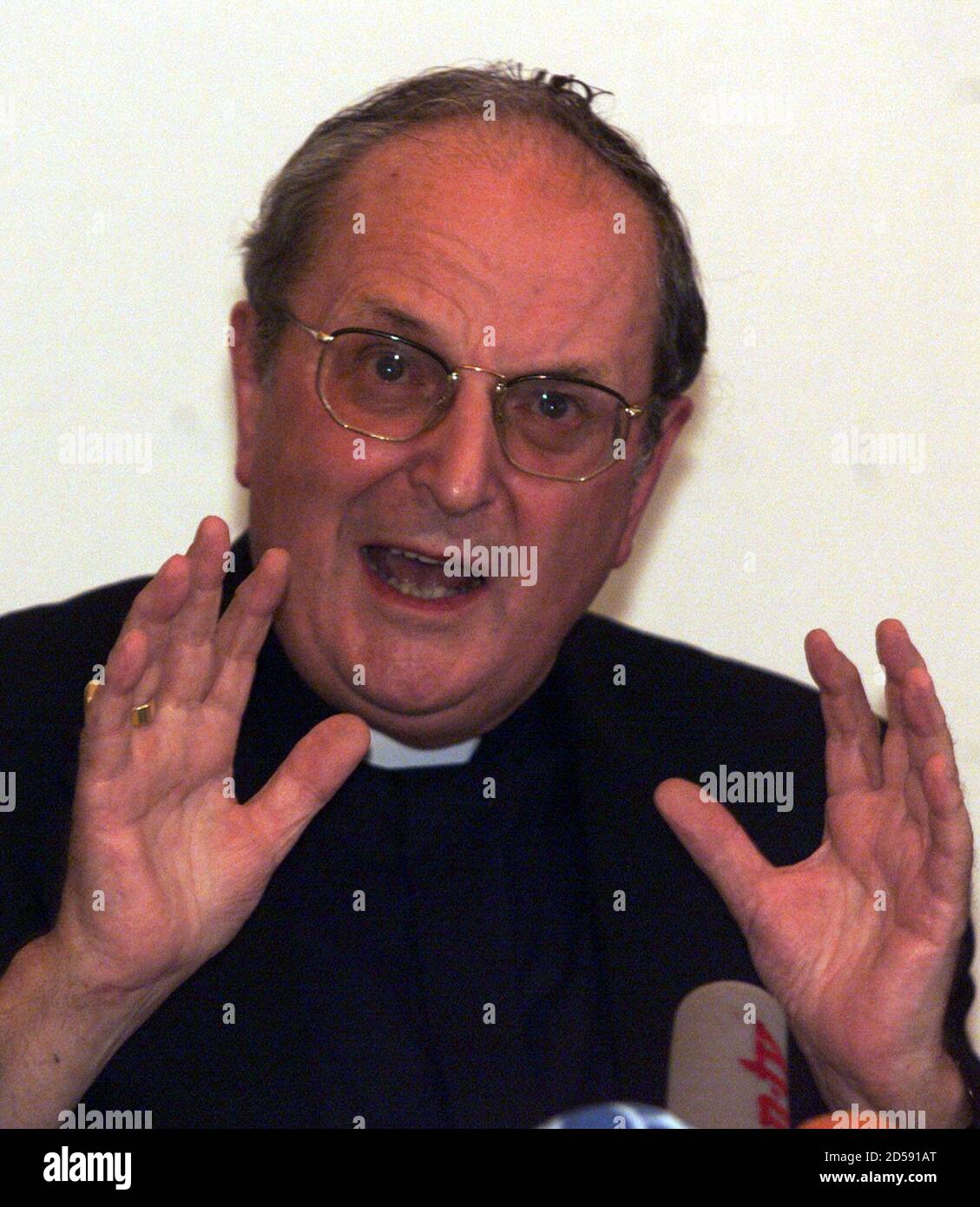 Cardinal meisner hi-res stock photography and images - Alamy