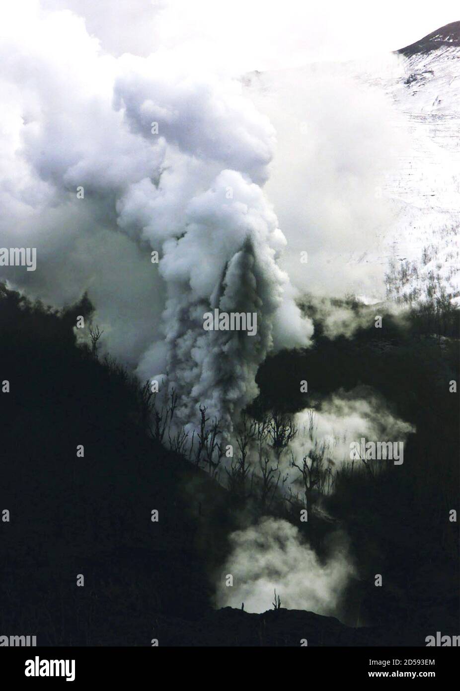 Usu volcano hi-res stock photography and images - Alamy