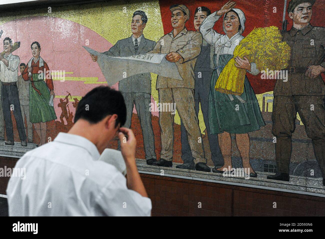 North korea dprk mural propaganda hi-res stock photography and images ...