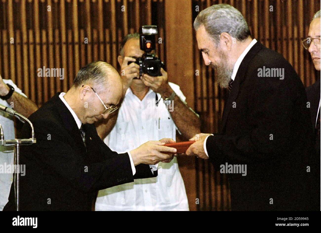 Military garb hi-res stock photography and images - Alamy