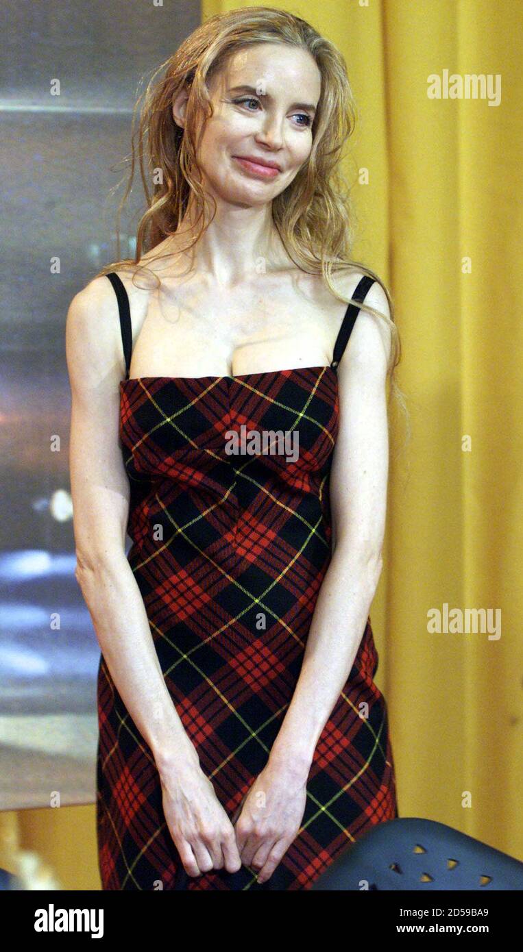 Anna Thompson High Resolution Stock Photography and Images - Alamy