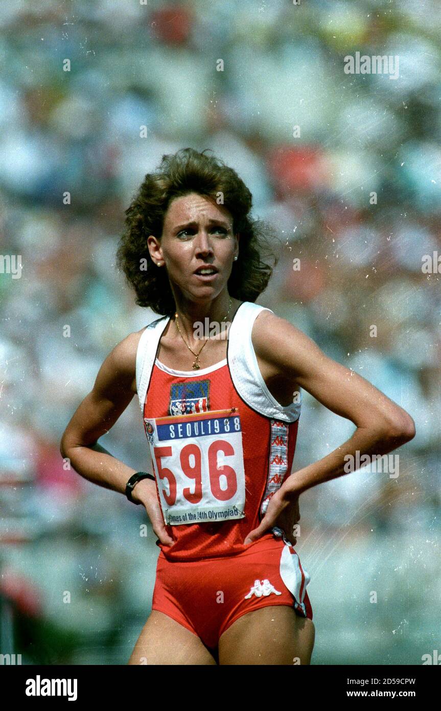 1 october 1988 hi-res stock photography and images - Alamy