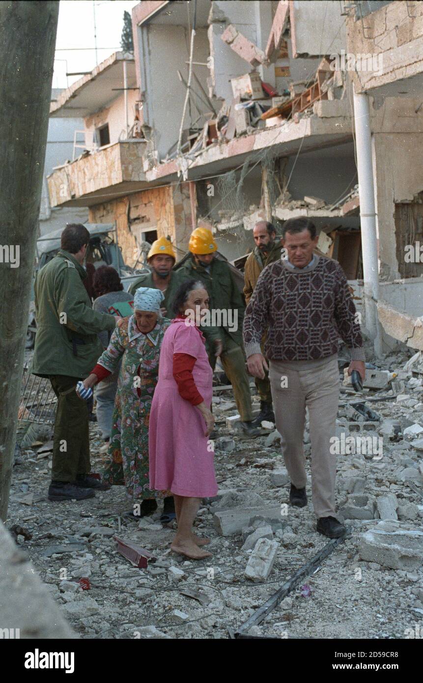 Scud attack 1991 hi-res stock photography and images - Alamy