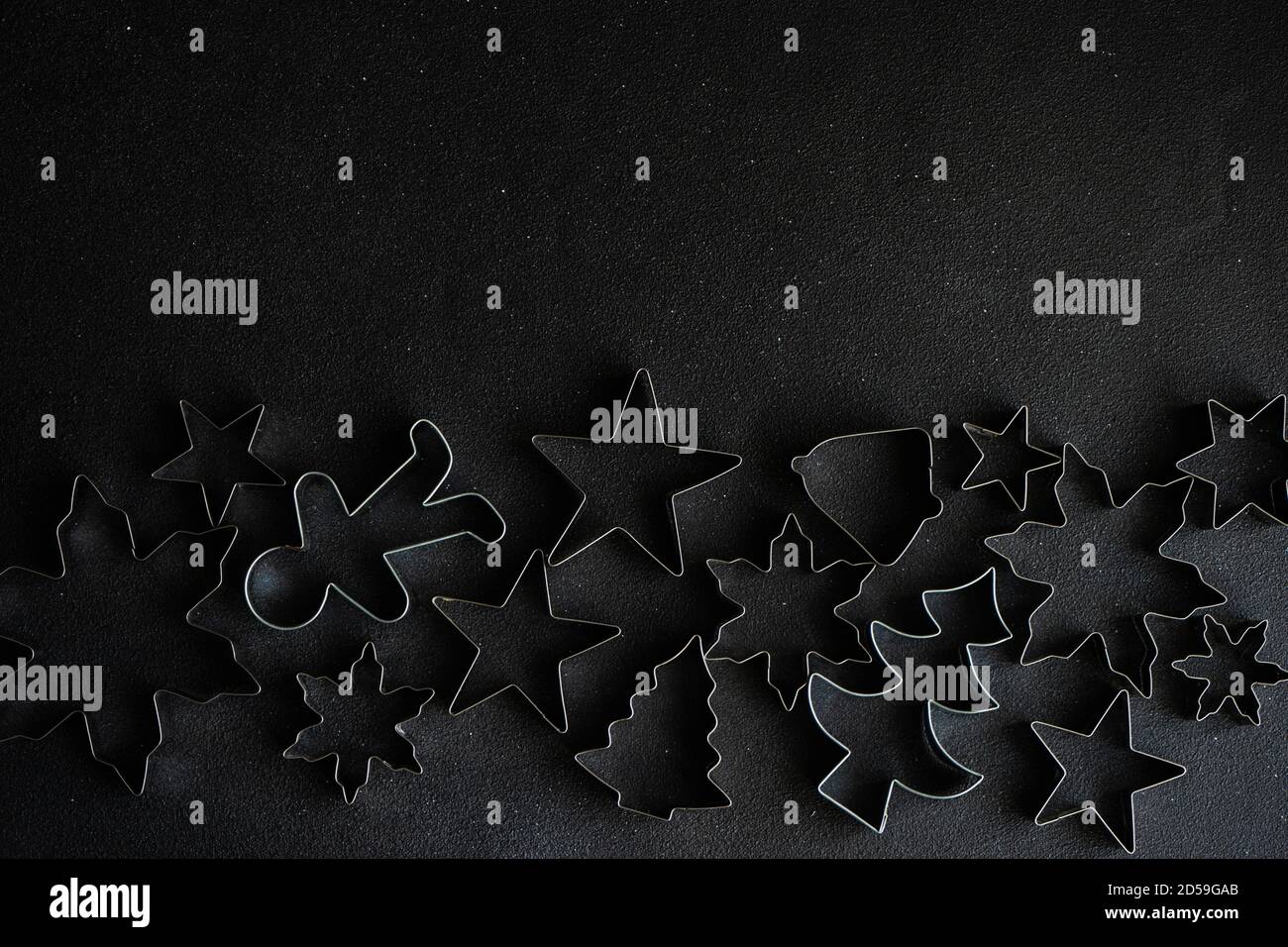 Metal cookie cutters hi-res stock photography and images - Alamy