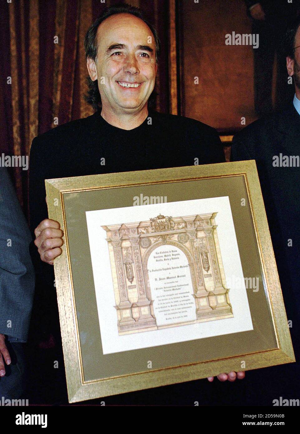 Joan manuel serrat 1969 hi-res stock photography and images - Alamy