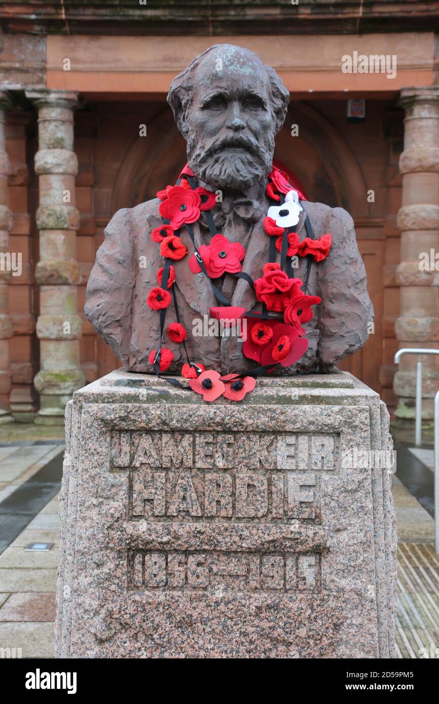 Scotland, Ayrshire,Cumnock , James Kier Hardie Bust with poppies.James ...
