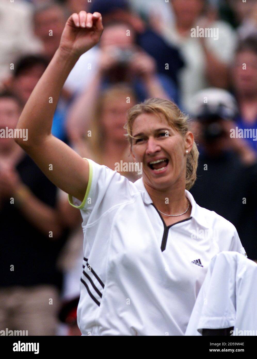 Steffi graf celebrates victory hi-res stock photography and images - Alamy
