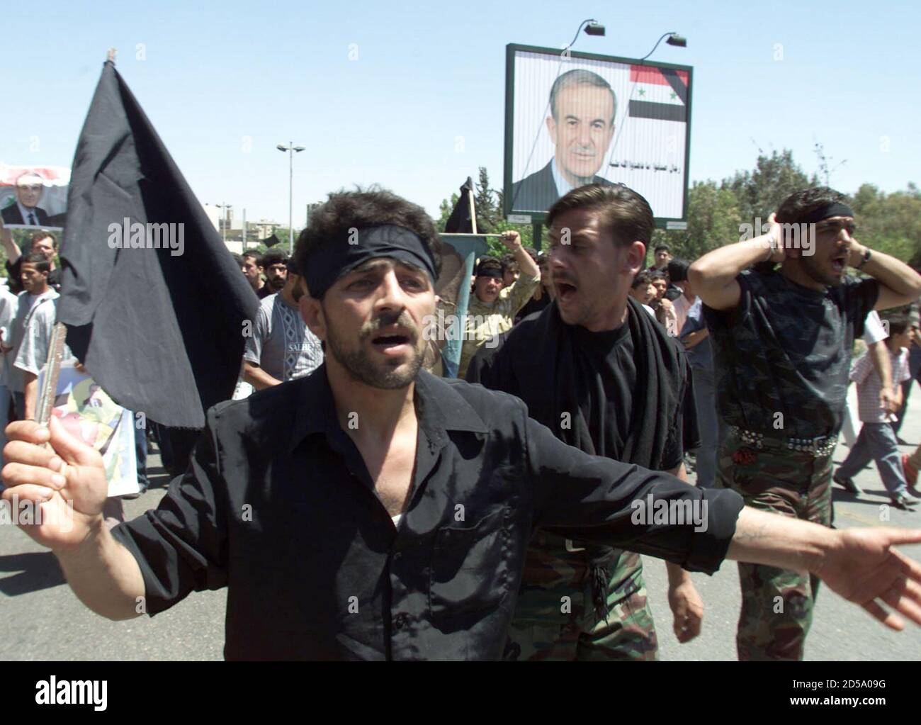 Damascus iron hi-res stock photography and images - Alamy