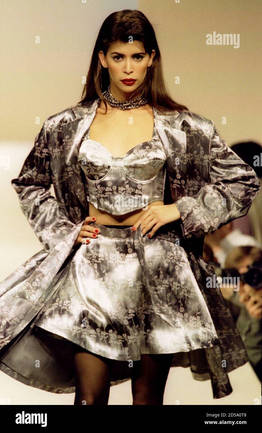 Model lisa b hi-res stock photography and images - Alamy