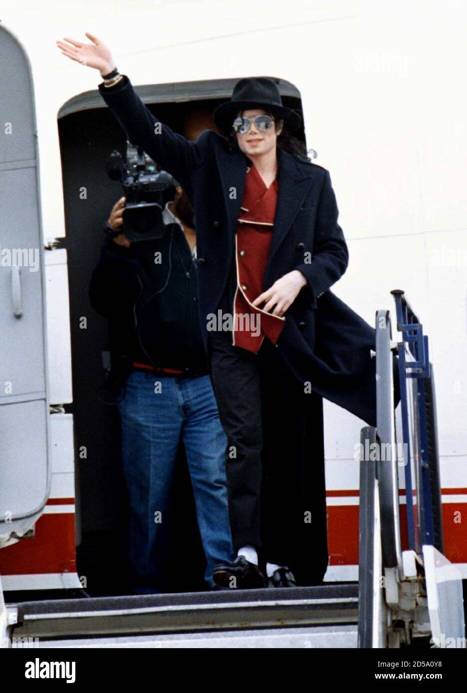 Pop star michael jackson waves hi-res stock photography and images - Alamy