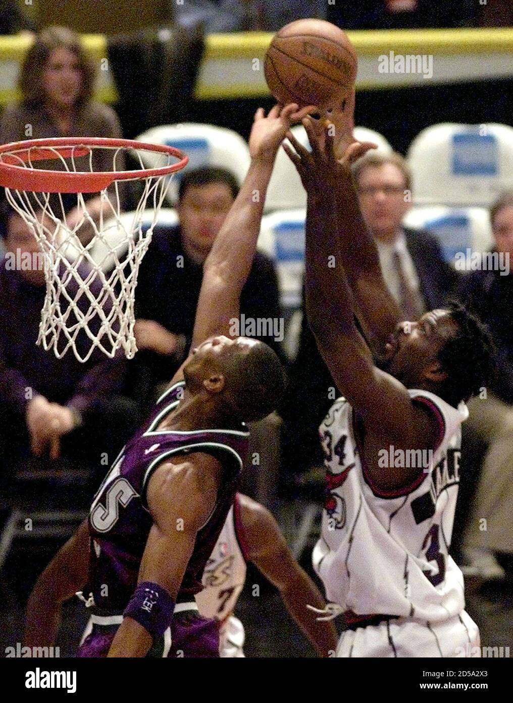 Charles oakley hi-res stock photography and images - Alamy