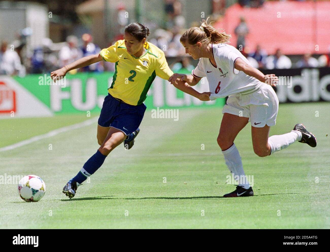 Brandi chastain soccer hi-res stock photography and images - Alamy