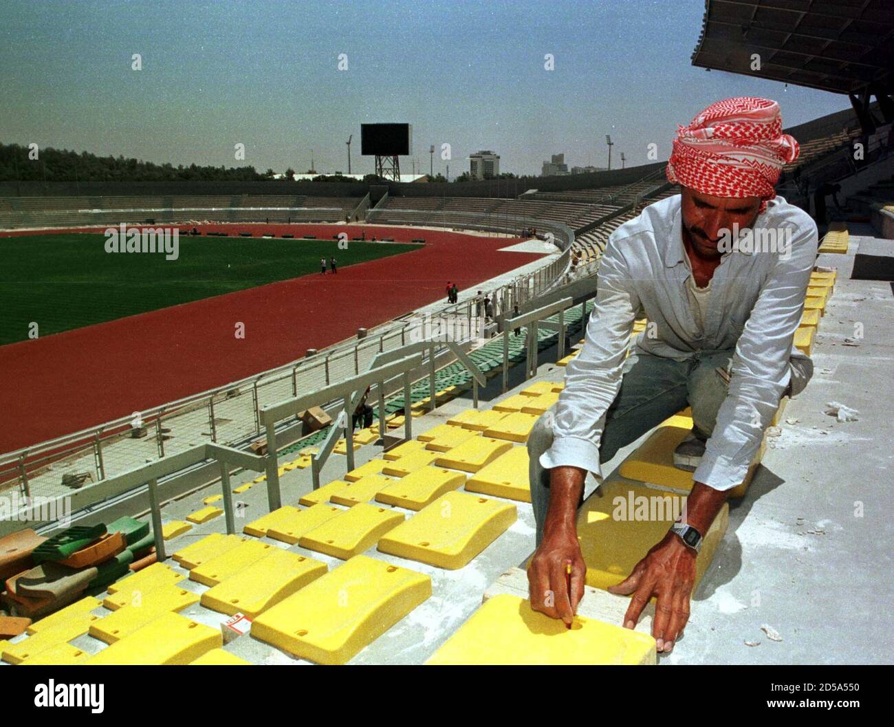Staduim seats hi-res stock photography and images - Alamy