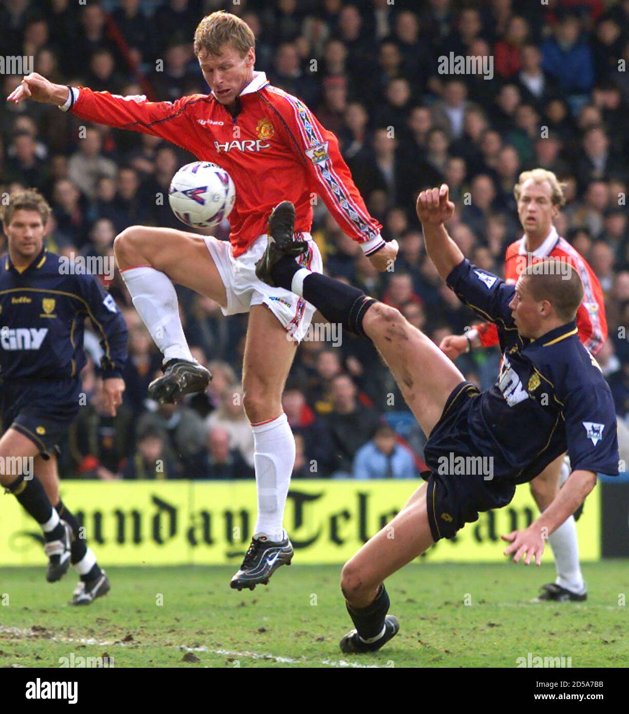 Teddy Sheringham High Resolution Stock Photography and Images - Alamy