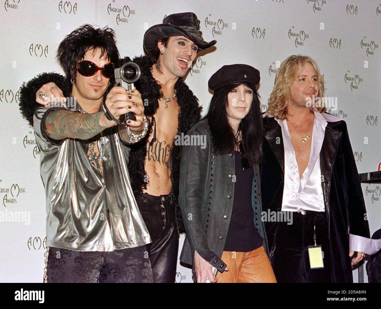Mötley crüe hi-res stock photography and images - Alamy
