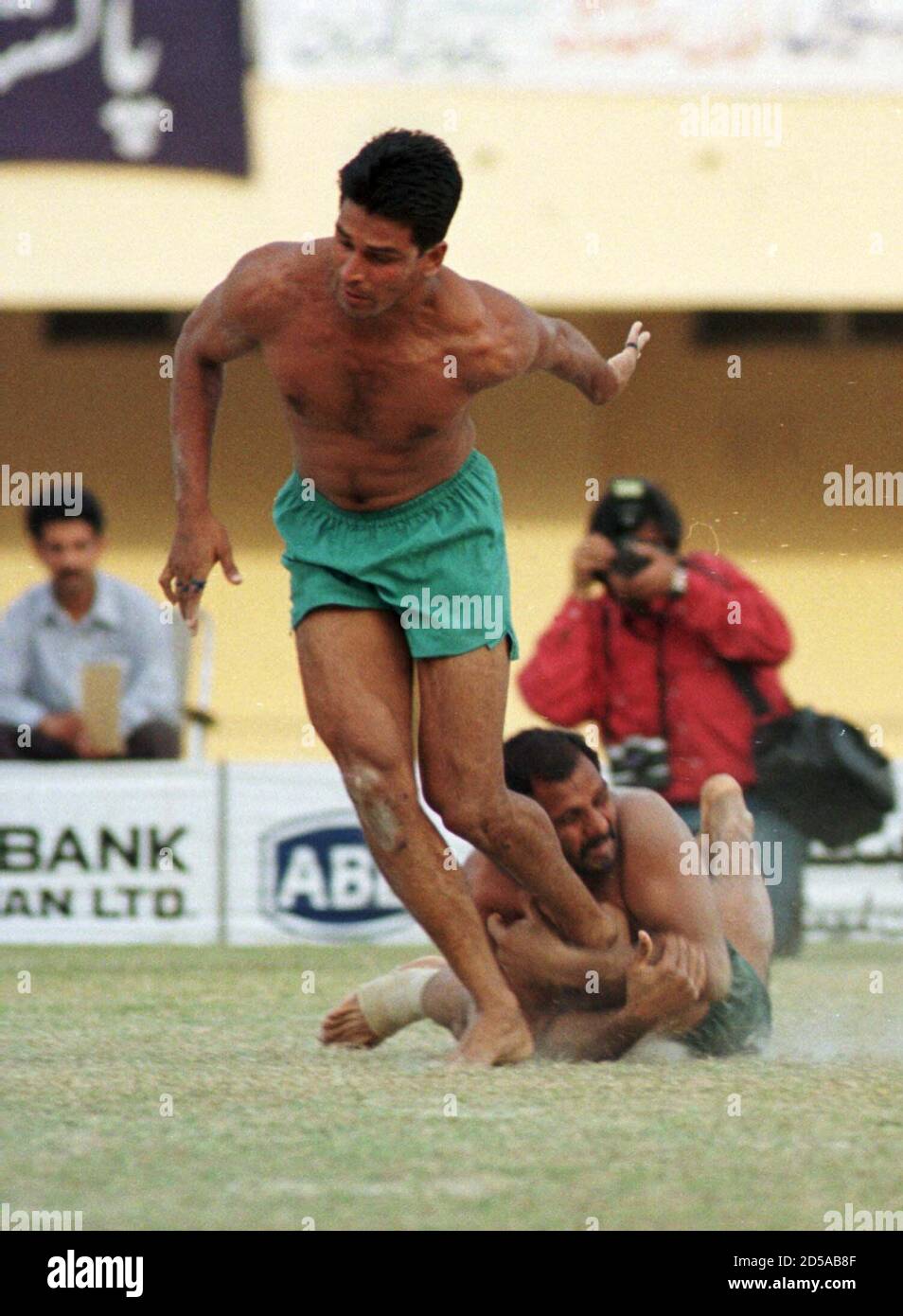 Kabaddi players hi-res stock photography and images - Alamy